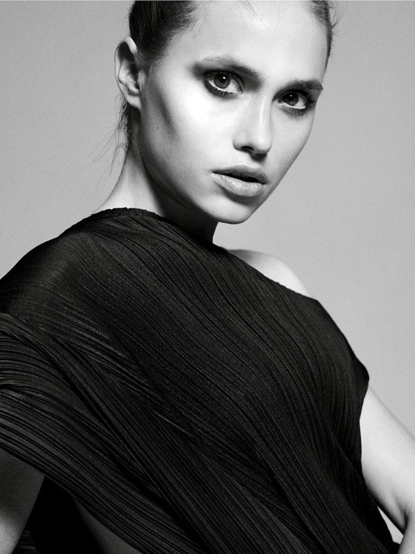 Fanny S - modelagentur münchen-hamburg-berlin-düsseldorf | elenamodels.de